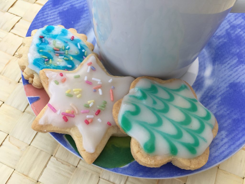 Easy Iced Biscuit Recipe - TheUniCook kid-friendly recipe