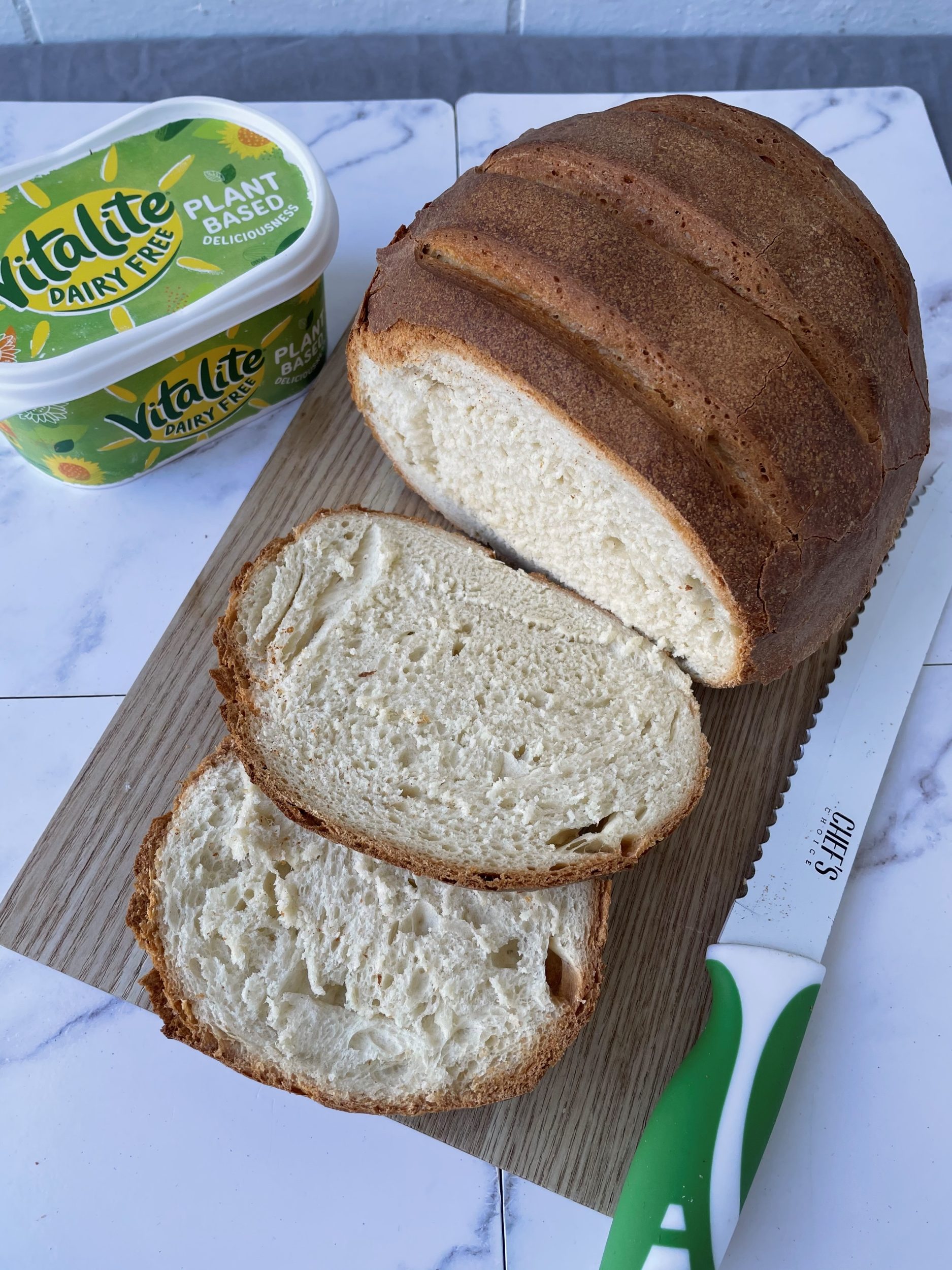 Paul Hollywood's Crusty White Cob (Dairy-free/Vegan) - TheUniCook