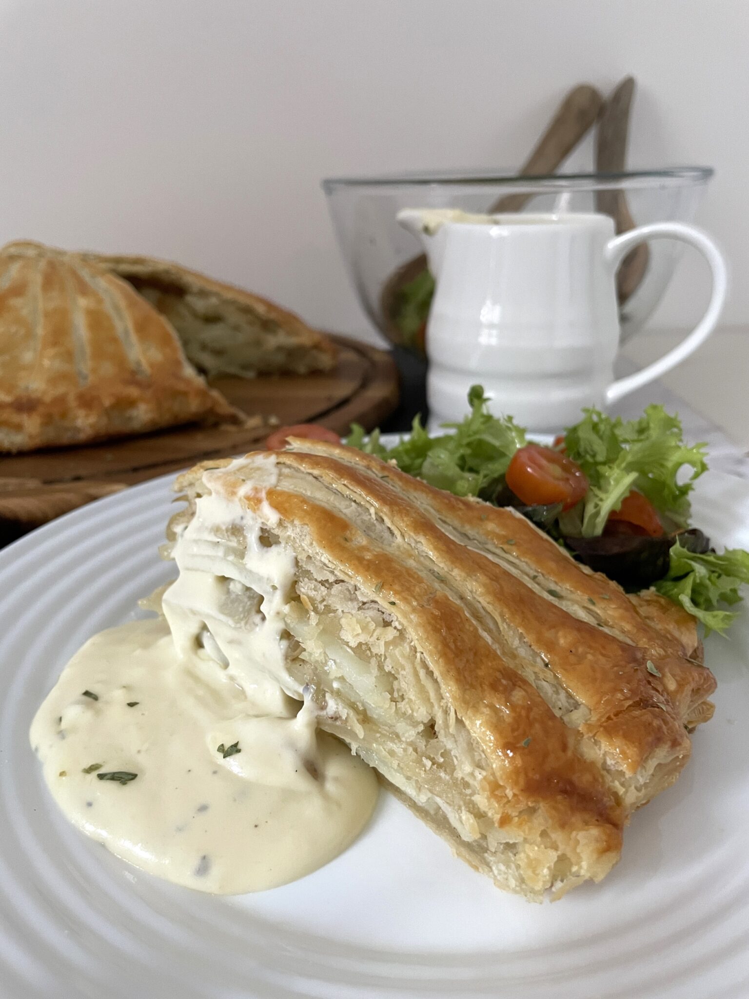 Paul Hollywood’s Dauphinoise Potato and Caramelised Onion Pithivier ...